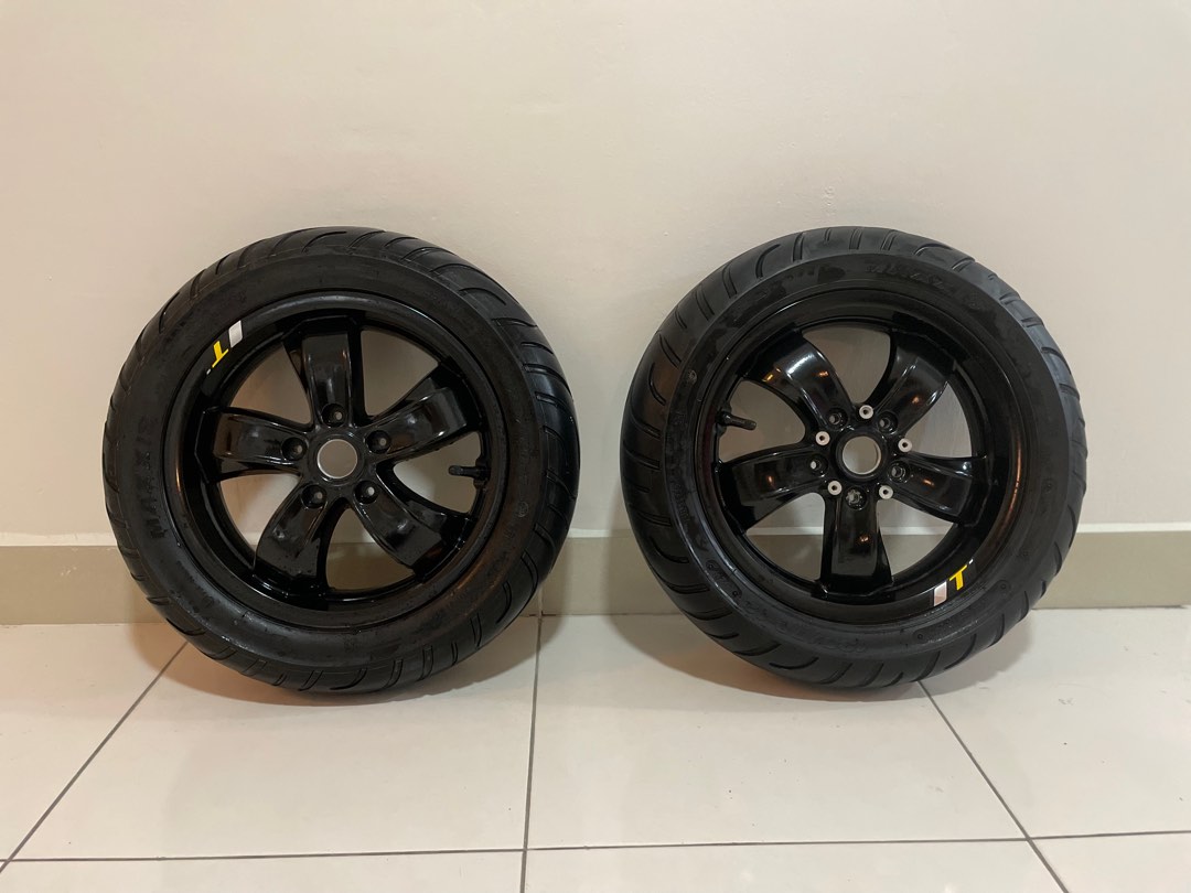 Vespa GTS300 Rims+Tires, Auto Accessories on Carousell
