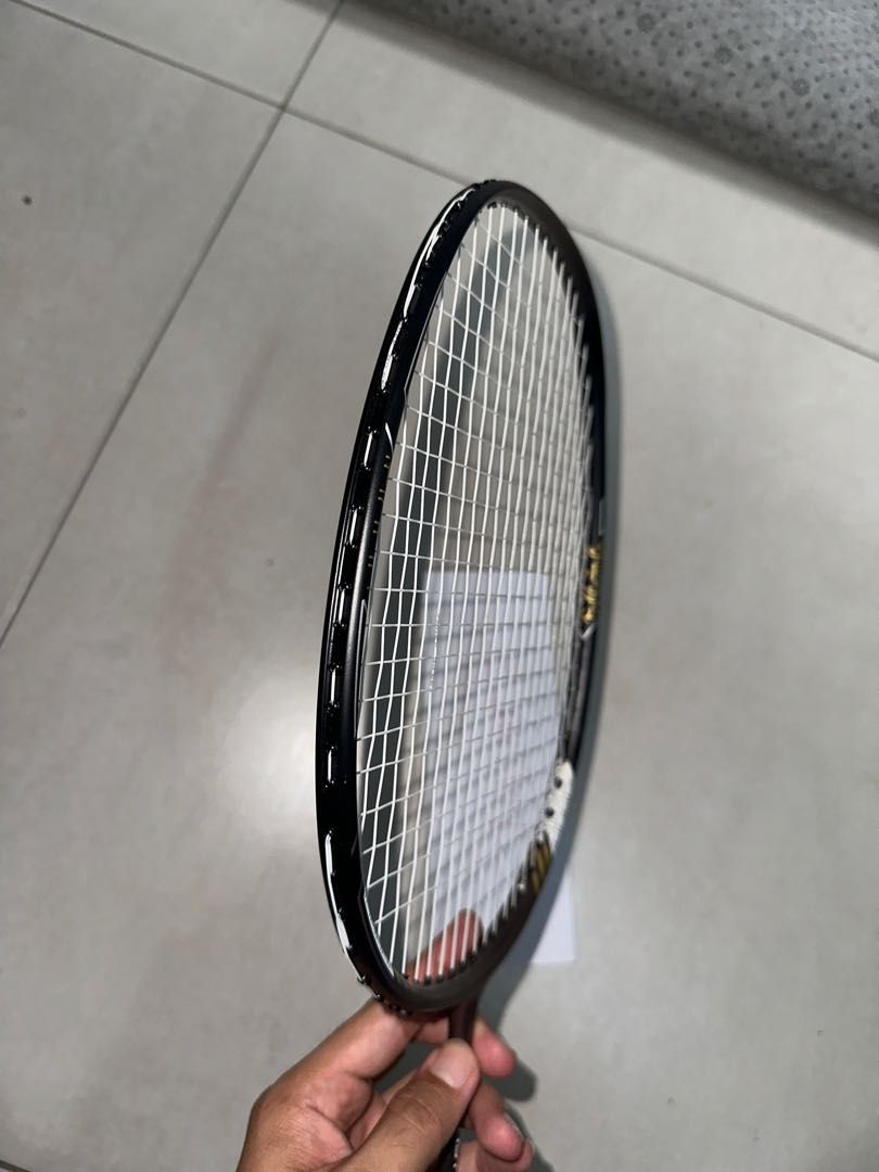 Victor Thruster Hawk, Sports Equipment, Sports & Games, Racket & Ball ...