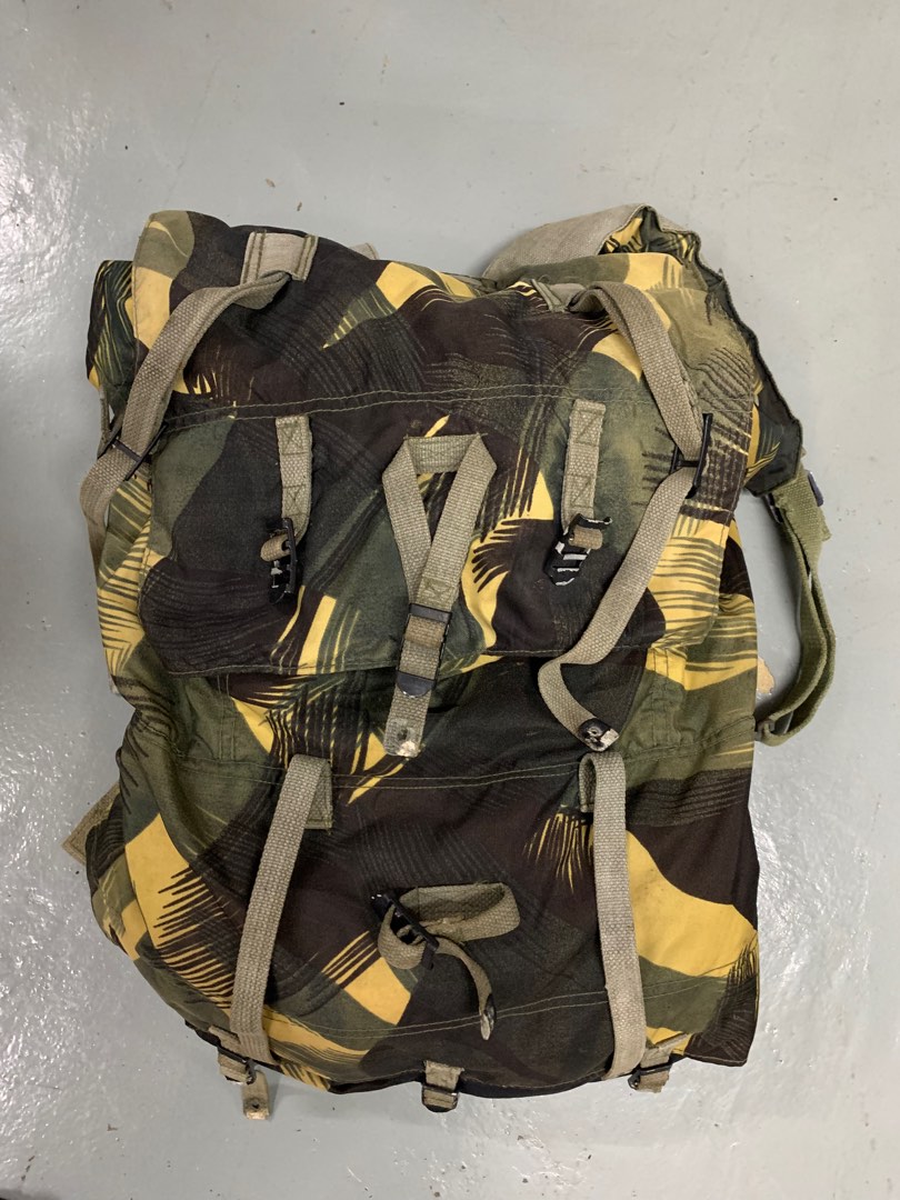 Vintage bag askar bs, Hobbies & Toys, Collectibles & Memorabilia ...