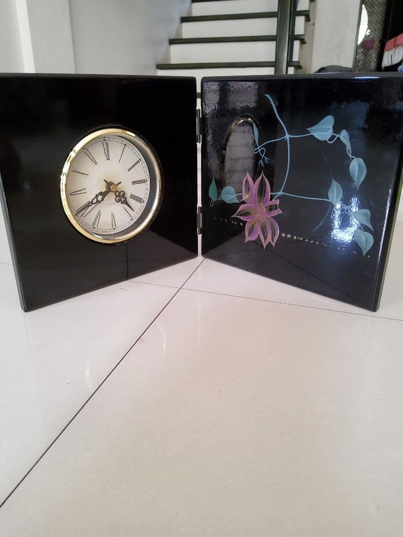 VINTAGE JAPANESE HANDPAINTED FLOWER DESIGN CLOCK. MADE IN JAPAN ...