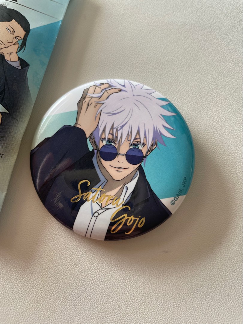 WTS JJK Jujutsu Kaisen Plaza HI Gojo Satoru Can Badge, Hobbies & Toys ...