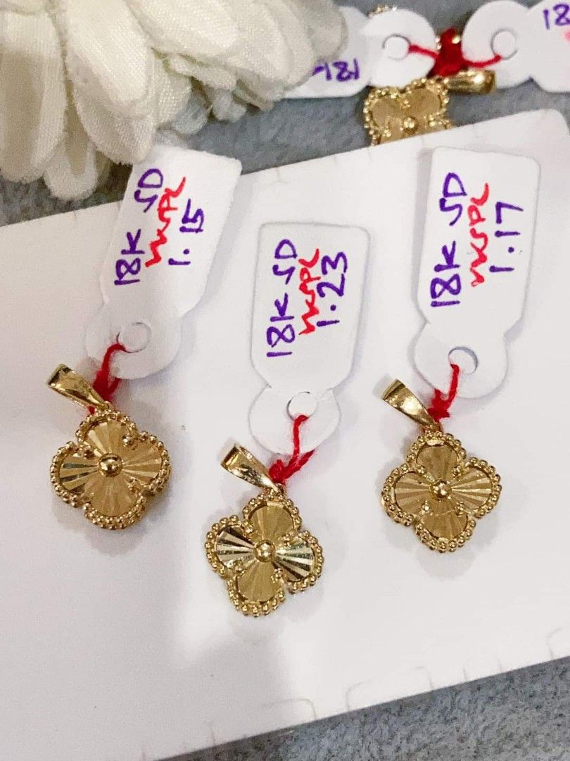 18K Saudi Gold Vca Alhambra pendant, Women's Fashion, Jewelry ...