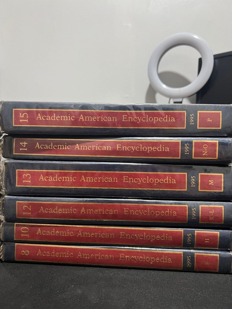 1995 Academic American Encyclopedia - 100th Anniversary Library Edition ...