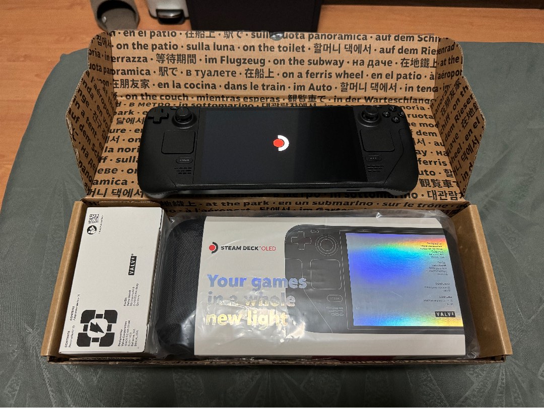 1TB OLED Steam Deck, Video Gaming, Video Game Consoles, Others on Carousell