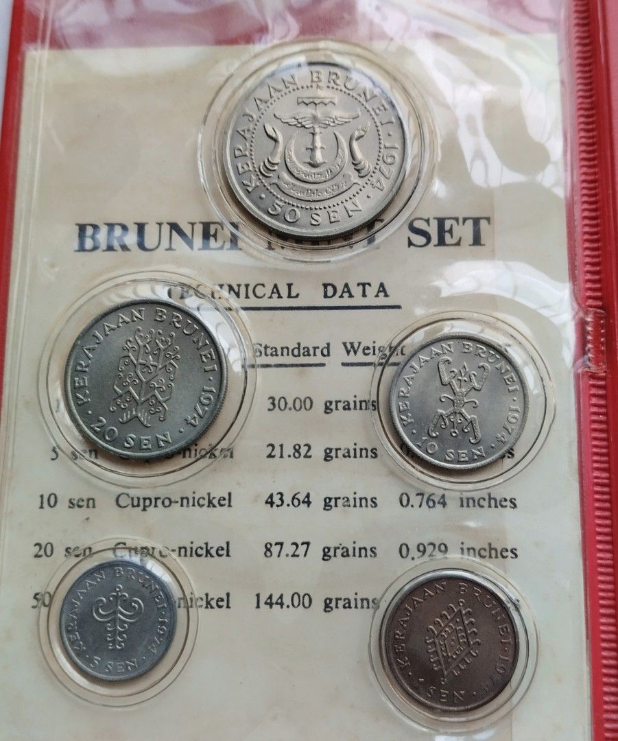 4x 1974 & 1984 Brunei Uncirculated Coin Set, Hobbies & Toys ...