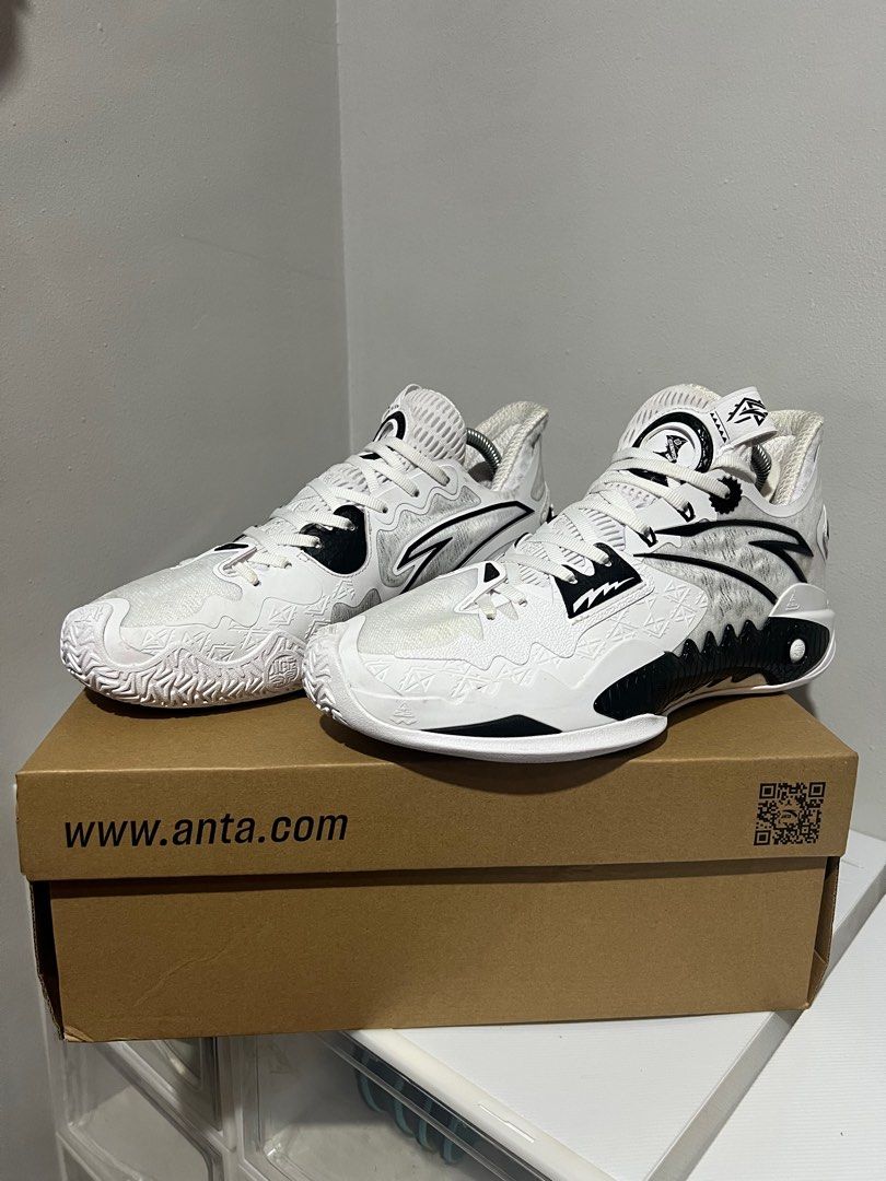 Anta Shockwave 5, Men's Fashion, Footwear, Sneakers on Carousell