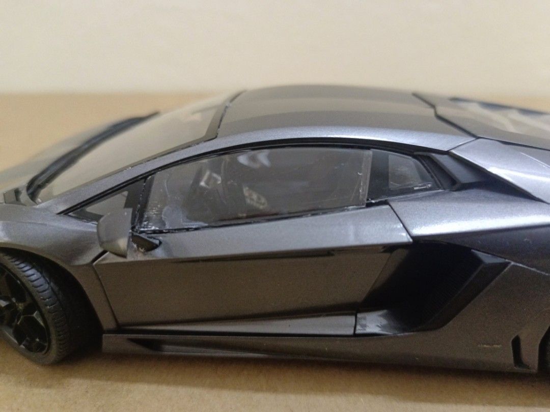 AOSHIMA LAMBORGHINI AVENTADOR 1/24 SCALE MODEL KIT, Hobbies & Toys ...