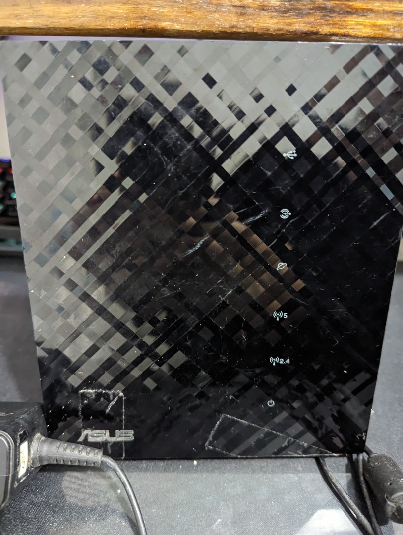 Asus router RT-N56U wireless wifi / wired 無線wifi/有線路由器, 電腦＆科技, 電腦周邊及配件 ...