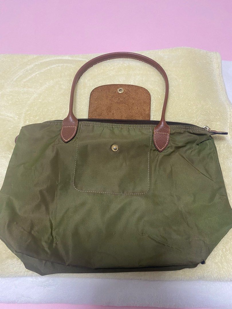 Authentic Longchamp Foldable Bag, Women's Fashion, Bags & Wallets ...