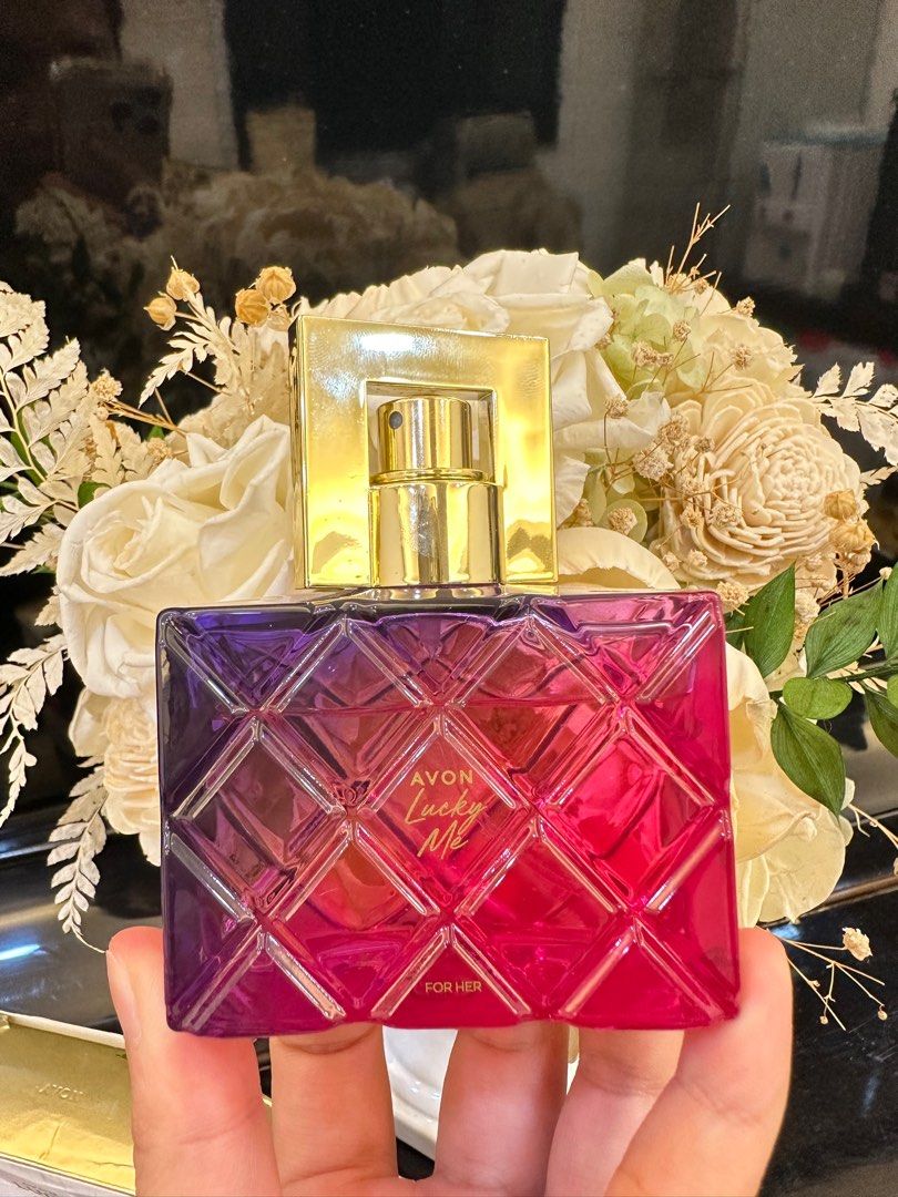 雅芳AVON-LUCKY ME FOR HER女香, 美妝保養, 香體噴霧在旋轉拍賣