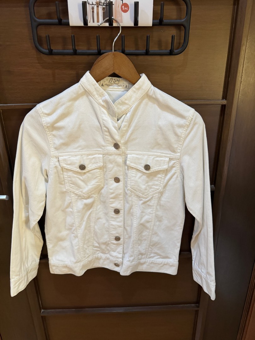 Bayo Corduroy Jacket, Women's Fashion, Coats, Jackets and Outerwear on ...