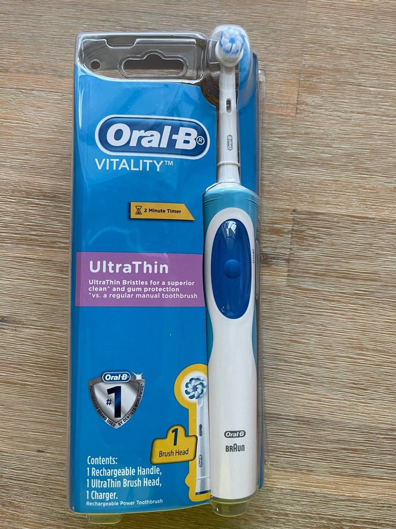 Braun Electric Toothbrush, Beauty & Personal Care, Oral Care on Carousell