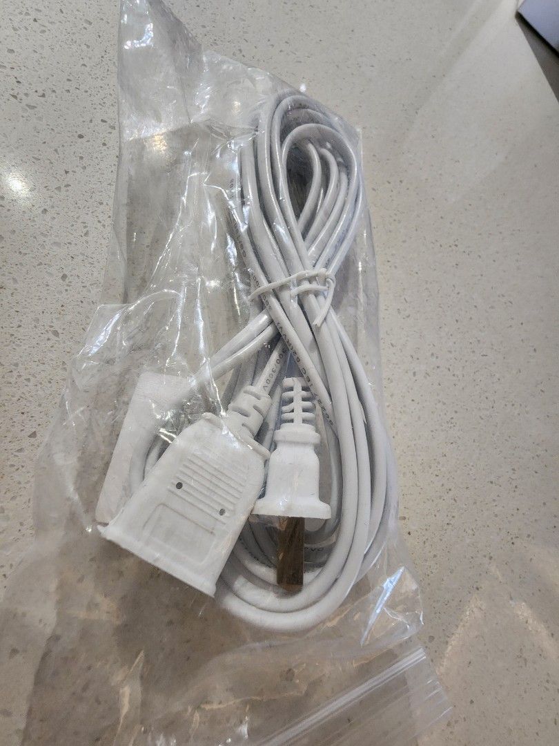 Cable extension 5m, Computers & Tech, Parts & Accessories, Other ...