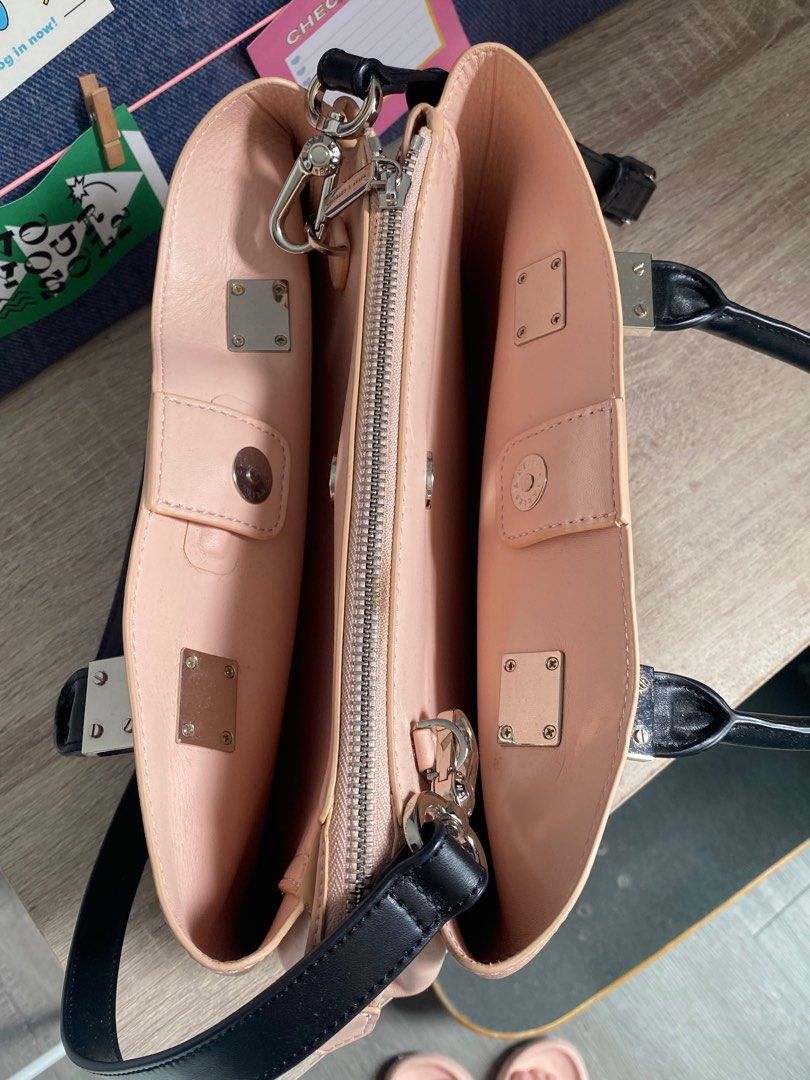 Calvin Keith Tote Bag ( Can Nego), Women's Fashion, Bags & Wallets ...