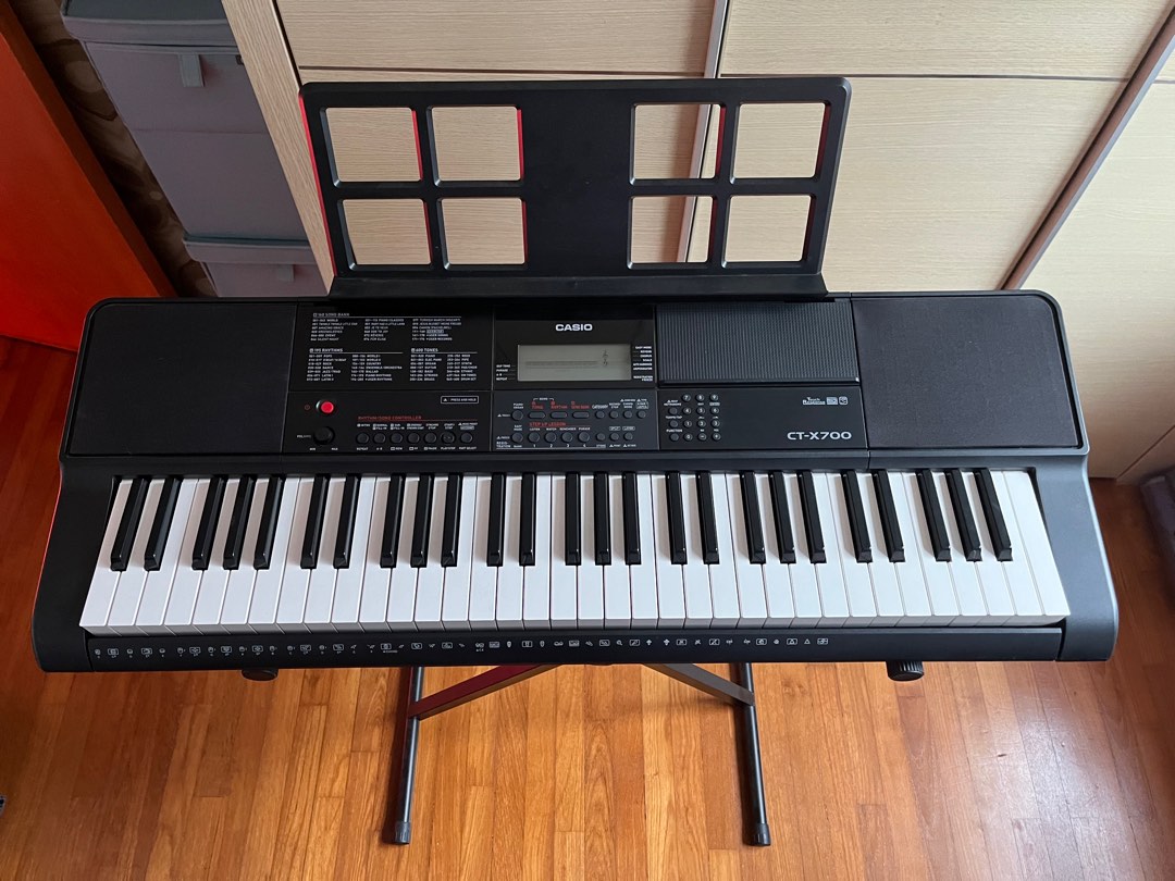 Casio CT-X700 Portable Keyboard, Hobbies & Toys, Music & Media, Musical ...