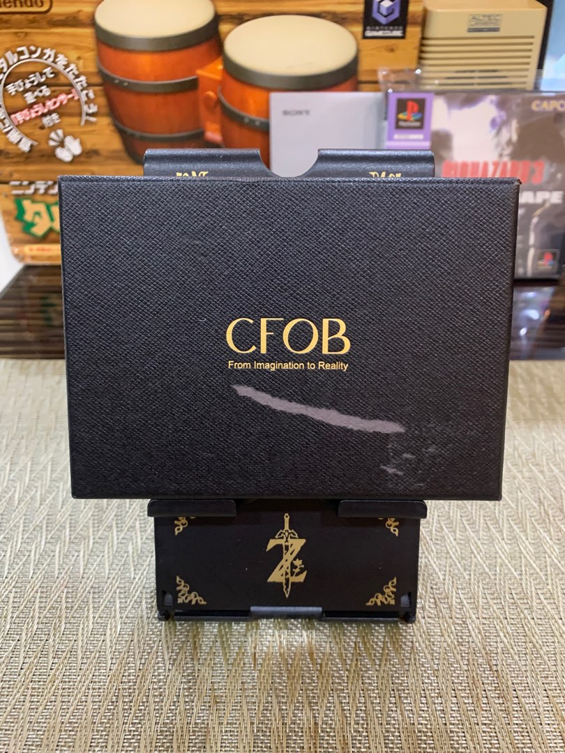 CFOB Card Holder, Men's Fashion, Watches & Accessories, Wallets & Card ...