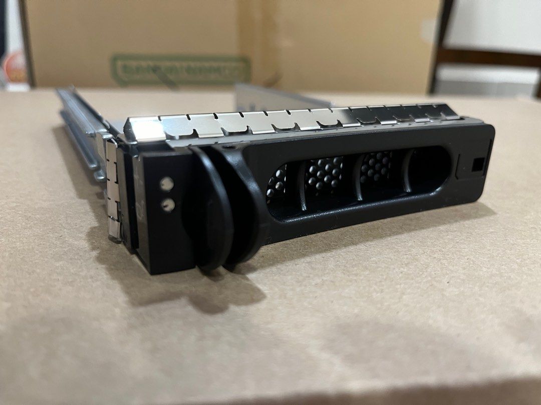 DELL SAS / SATA Bracket, Computers & Tech, Parts & Accessories, Hard ...