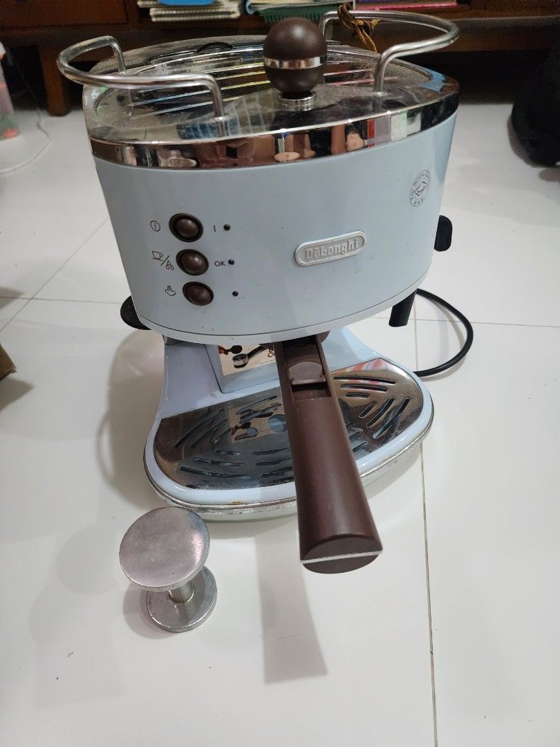 Delonghi Vintage Coffee Machine, Furniture & Home Living, Kitchenware ...