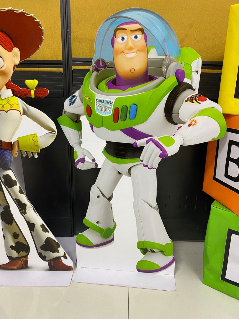 Disney Toy Store - Standees (Woody, Jessie, and Buzz), Hobbies & Toys ...