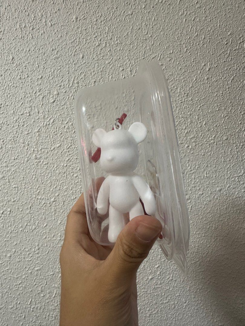 DIY Fluid Bearbrick Keychain, Hobbies & Toys, Stationery & Craft, Art ...