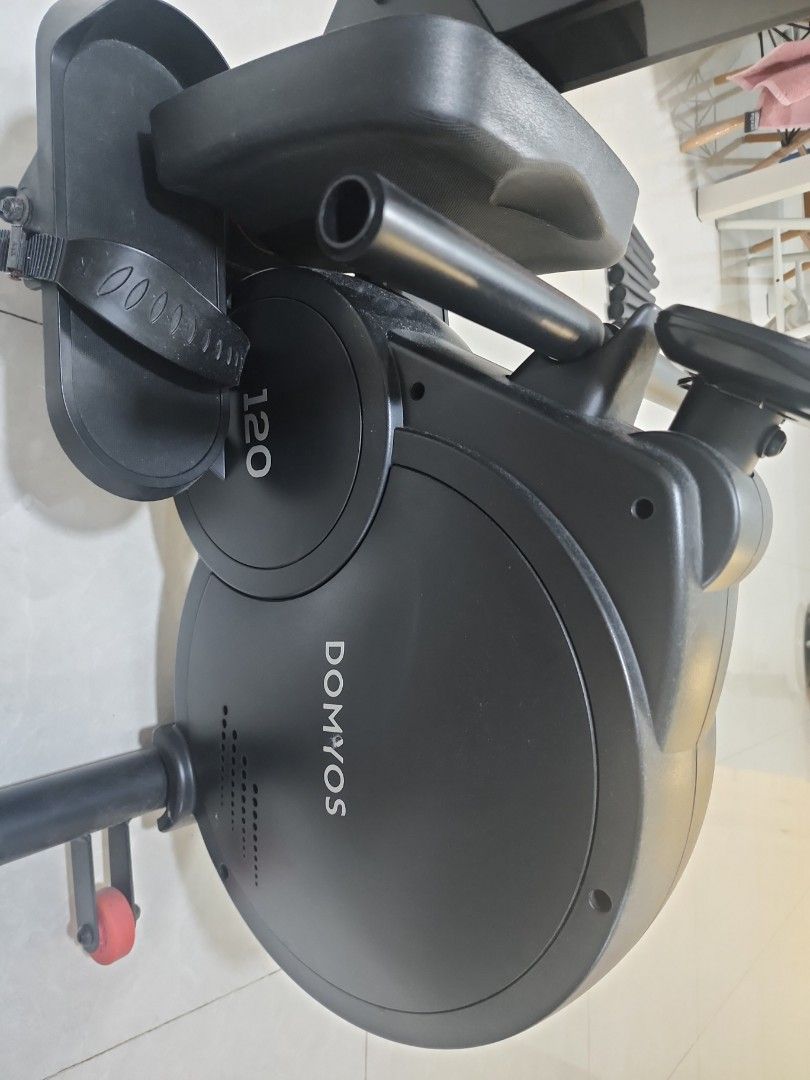 Domyos 120 foldable rower, Sports Equipment, Exercise & Fitness, Cardio ...