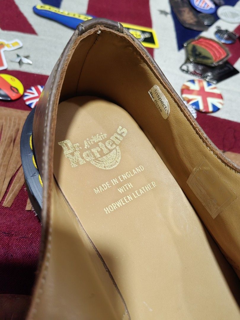 DR. MARTENS 1461 UK8, Men's Fashion, Footwear, Casual Shoes on Carousell