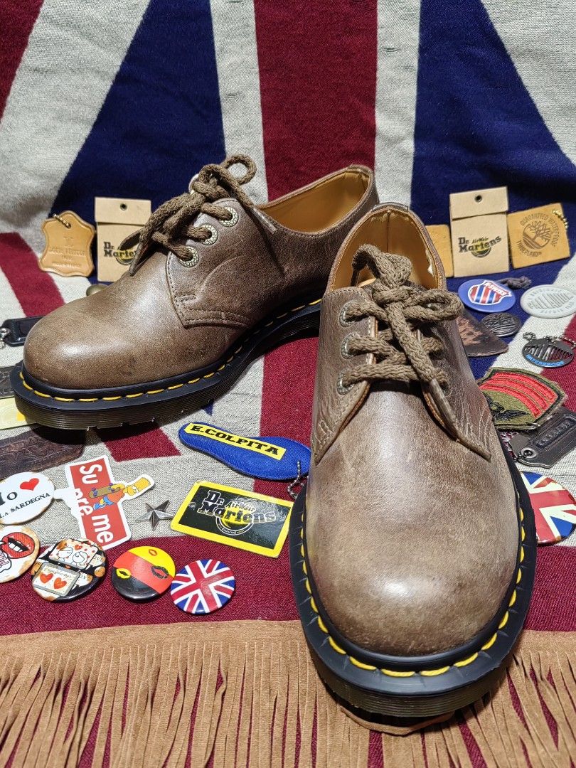 DR. MARTENS 1461 UK8, Men's Fashion, Footwear, Casual Shoes on Carousell