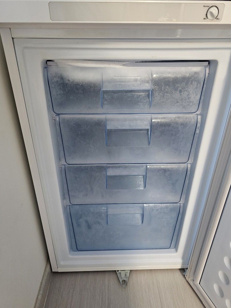 Farfalla Freezer 120L, TV & Home Appliances, Kitchen Appliances ...