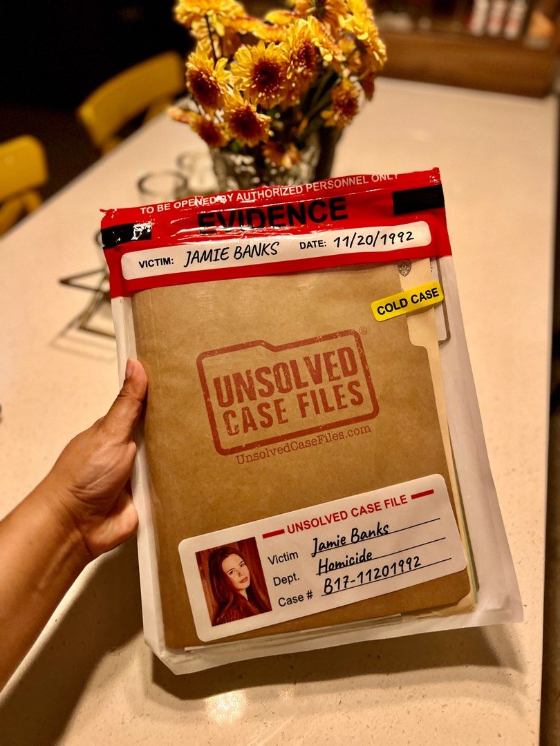 FOR RENT: UNSOLVED CASE FILES | Banks, Jamie - Cold Case Murder Mystery ...