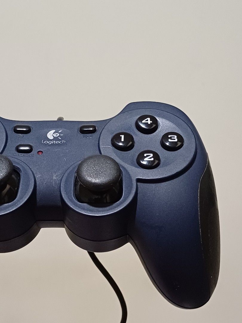 Gamepad Logitech Mirip F310 F710, Elektronik, Bagian Komputer ...