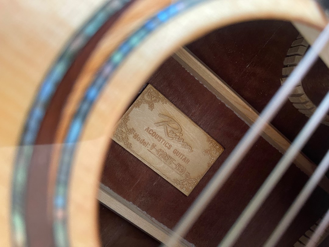 Giutar Ruison Premium, Hobbies & Toys, Music & Media, Musical ...