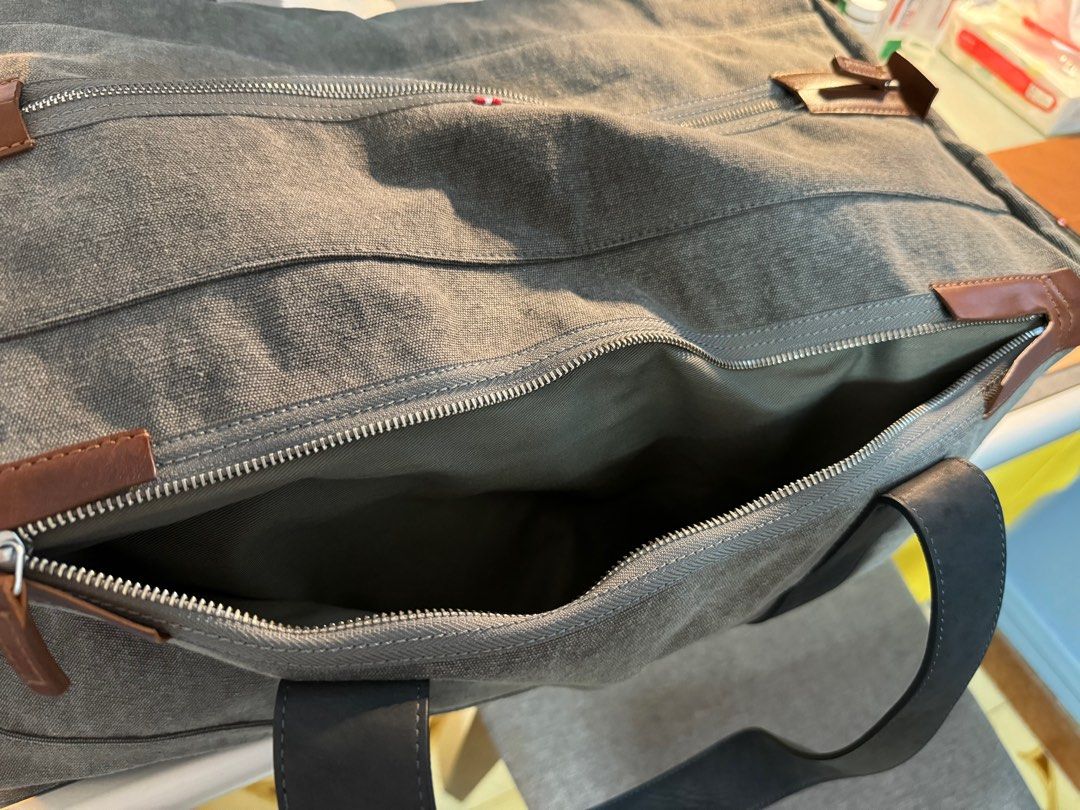 Hard Graft Game Gym Bag, Men's Fashion, Bags, Sling Bags on Carousell