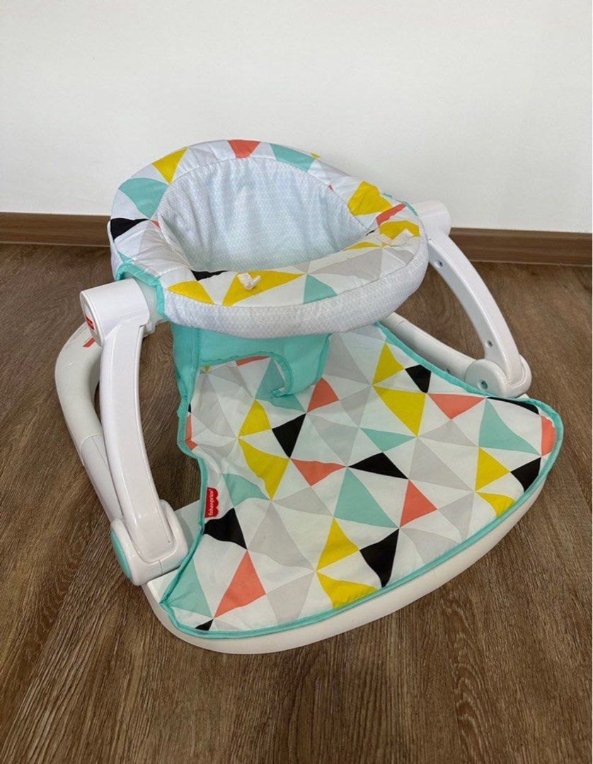 Ingenuity chair / Bath tub / changing mat / rocker / Fisher price chair ...