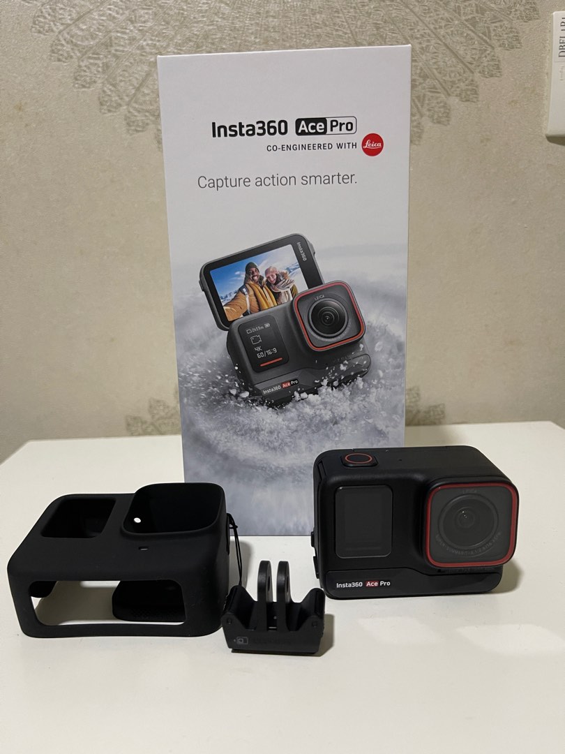 Insta 360 ace pro, Photography, Cameras on Carousell