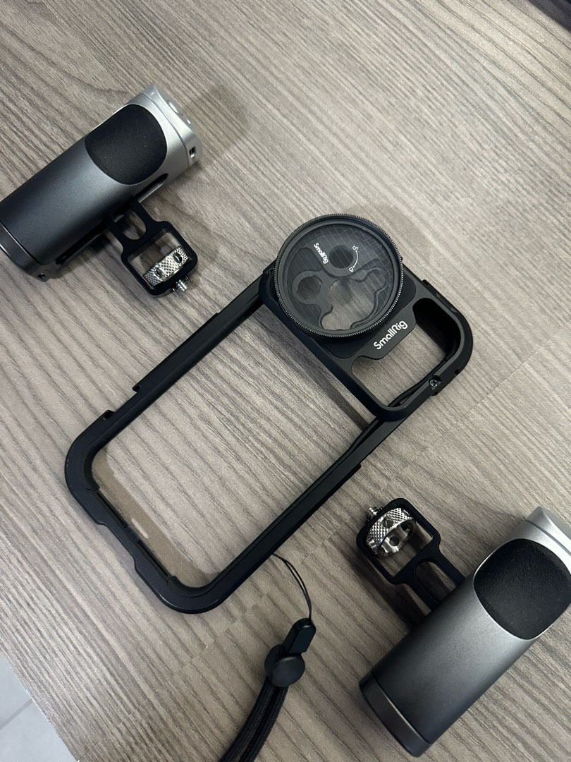 IP14 Pro Max Smallrig + lens mount, Photography, Photography ...