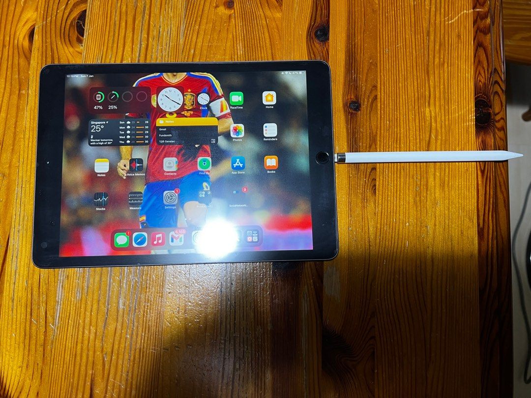 iPad 7 Wifi Space Grey 128GB, Mobile Phones & Gadgets, Tablets, iPad on Carousell