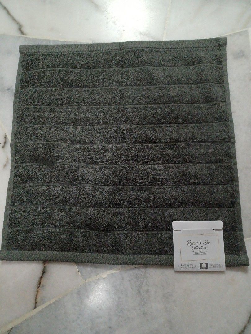 Jean Perry Face Towel, Furniture & Home Living, Kitchenware & Tableware ...