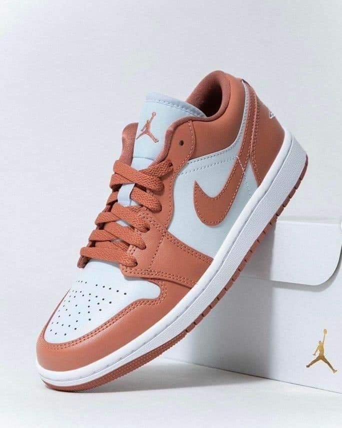 JORDAN 1 low Pink salmon, Women's Fashion, Footwear, Sneakers on Carousell