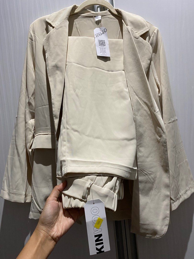 Kinwoo Blazer and Trousers, Women's Fashion, Dresses & Sets, Sets or ...