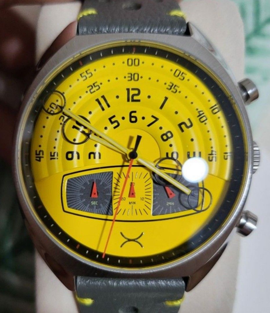 Like New Xeric Halograph III Chrono Quartz, Luxury, Watches on Carousell
