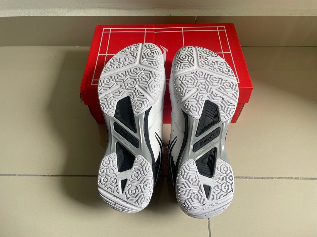 Li-Ning DF 01 Lite, Sports Equipment, Sports & Games, Racket & Ball ...