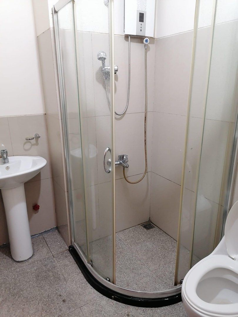 Male & Female condo sharing, Property, Rentals, Apartments & Condos on ...