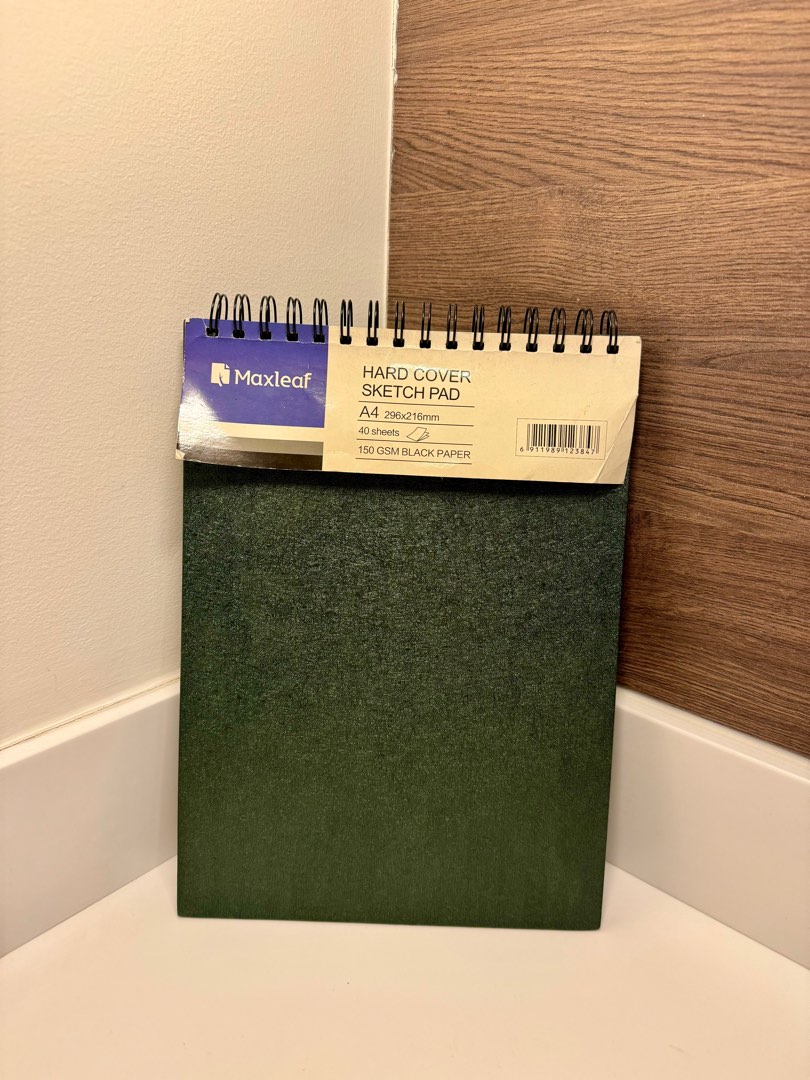 Maxleaf Hard Cover Sketch Pad / A4 / 40 Sheets, Hobbies & Toys ...