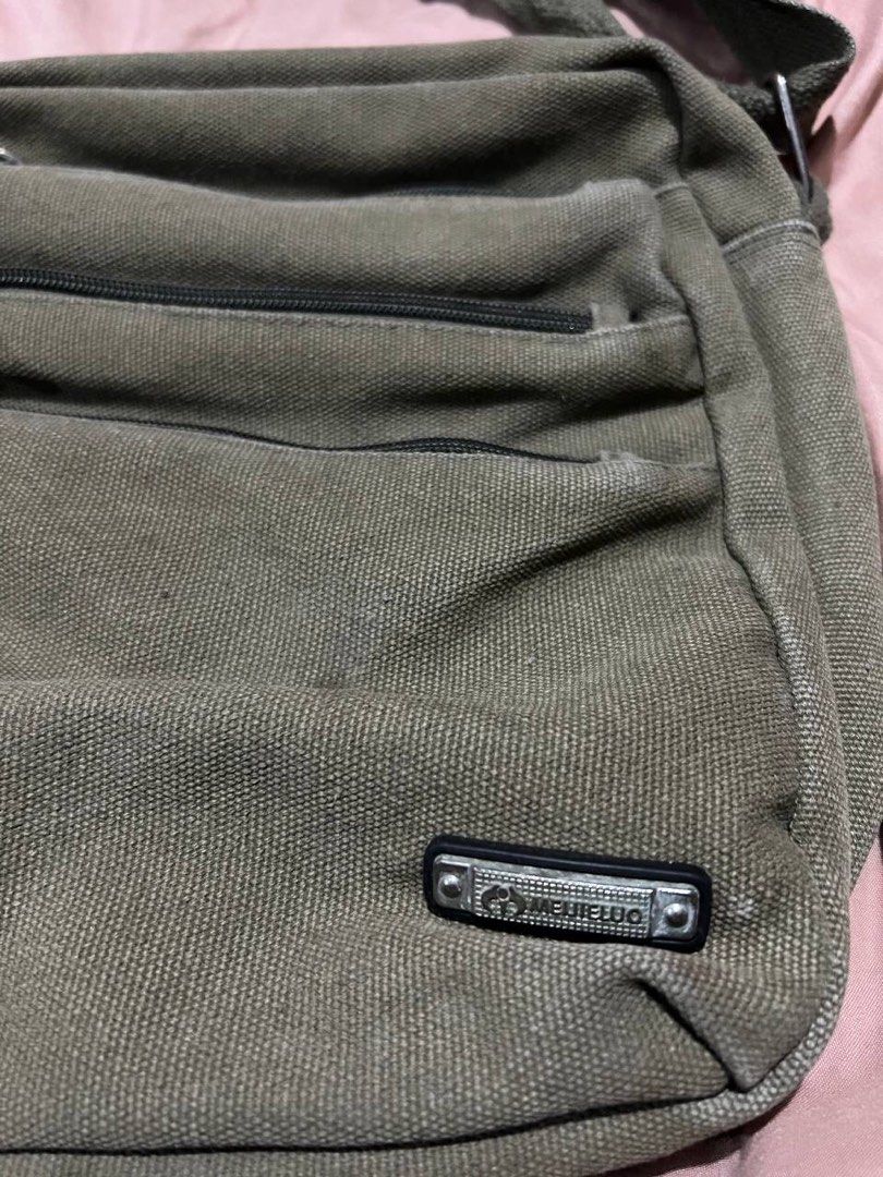 Meijieluo, Men's Fashion, Bags, Sling Bags on Carousell