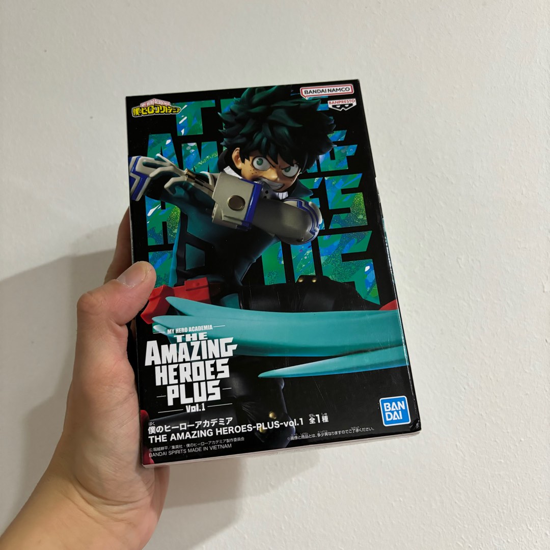 My Hero Academia Deku Amazing Hero Plus Figurine, Hobbies & Toys, Toys ...