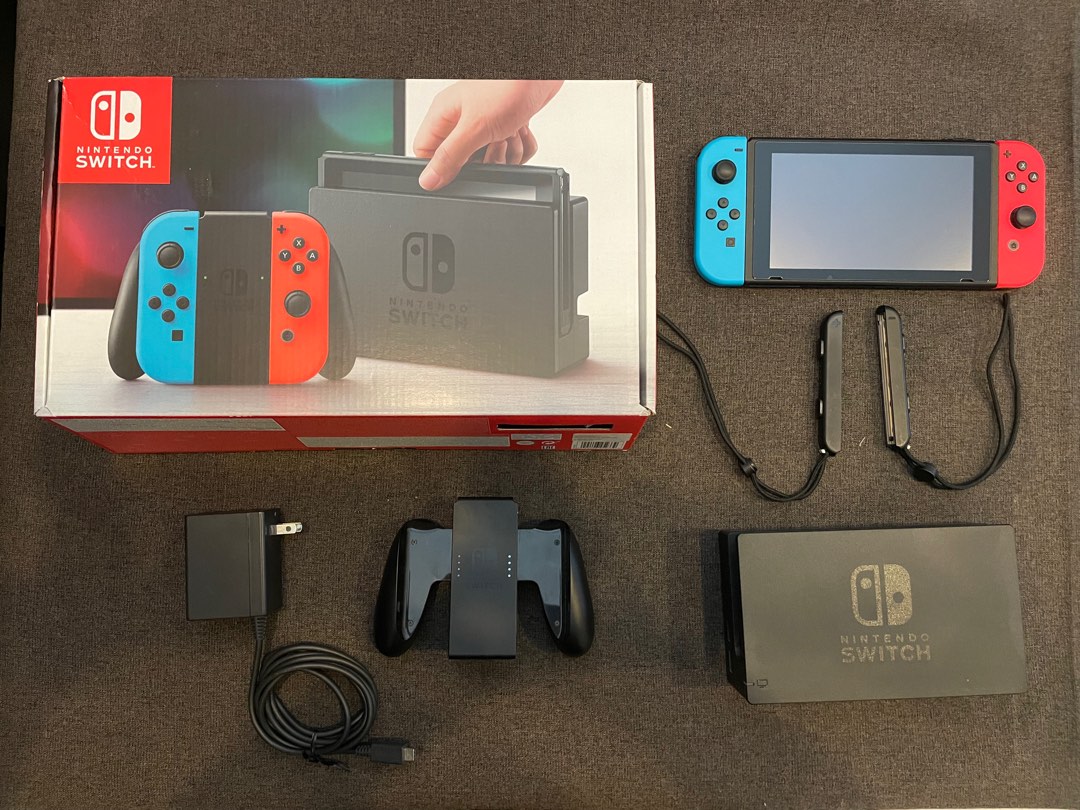 Nintendo Switch Console Gen1, Video Gaming, Video Game Consoles ...