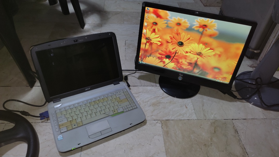 Old Acer Laptop with Monitor, Computers & Tech, Laptops & Notebooks on ...