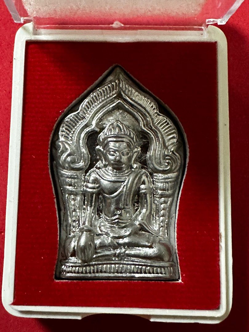 Phra Ajarn Tom Phra Yod Khunphon, Hobbies & Toys, Memorabilia ...