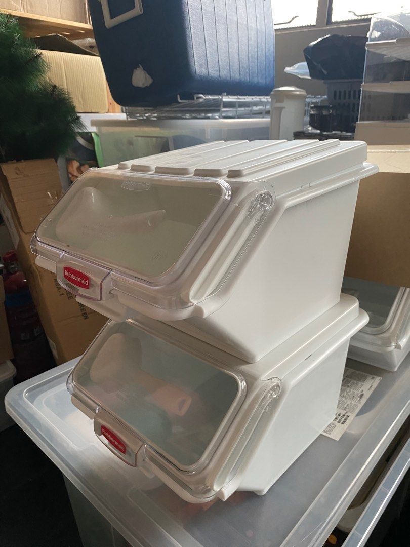 Rubbermaid Commercial ProSave Shelf Storage Bin with Scoop (40 Cup ...