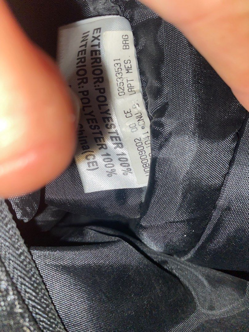 SAMSONITE 3F 125, Men's Fashion, Bags, Sling Bags on Carousell